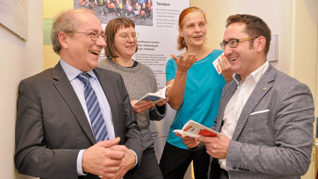 GRENZÜBERGREIFENDE PROJEKTE FÖRDERN - Tobias Gotthardt